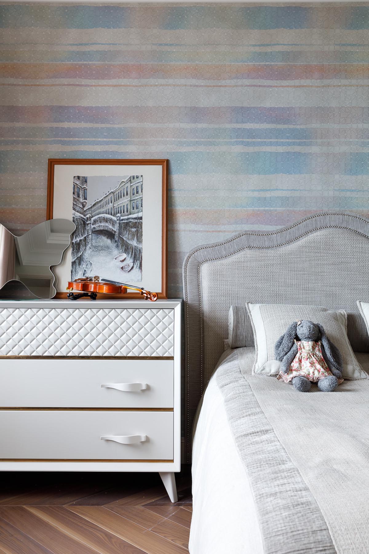 Projects and Realizations - Halley